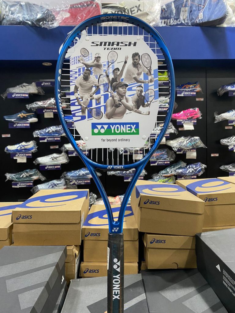 Raket Tenis Yonex Smash Team Blue (290 g / 100 inch) – Sadhana Sport